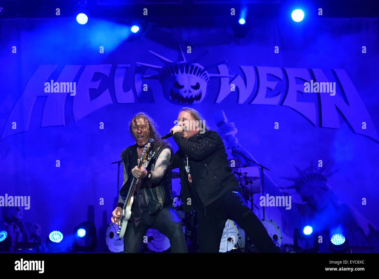 Andi deris singer hi-res stock photography and images - Alamy