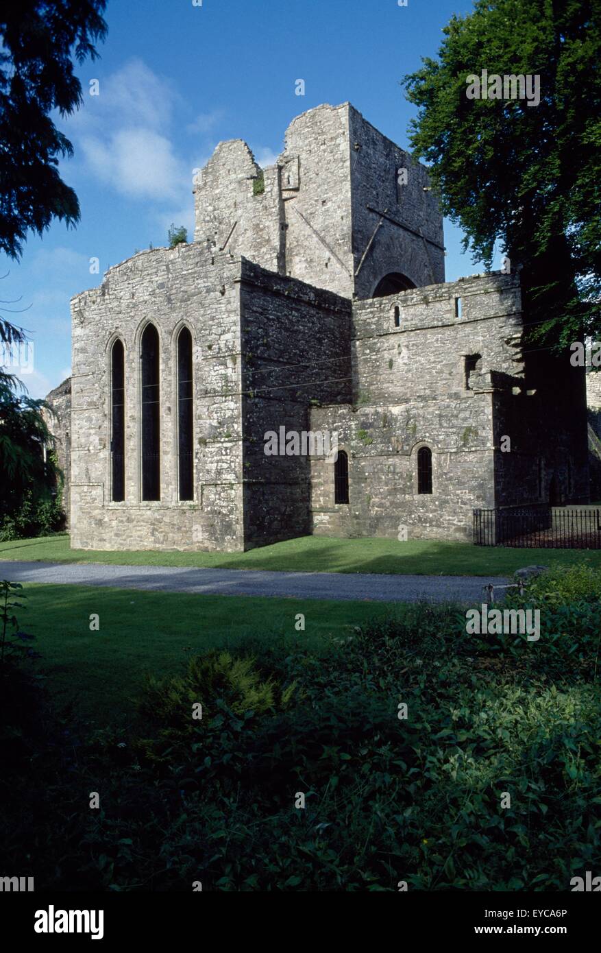Boyle boyle abbey hi-res stock photography and images - Alamy