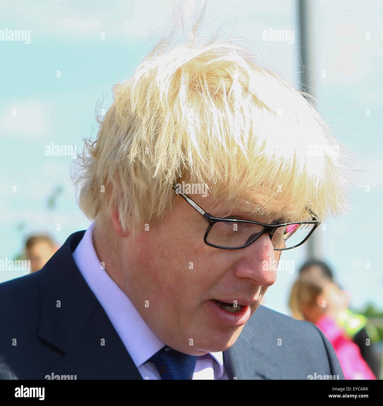Mayor of London Boris Johnson MP plants the final tree in the Olympic ...