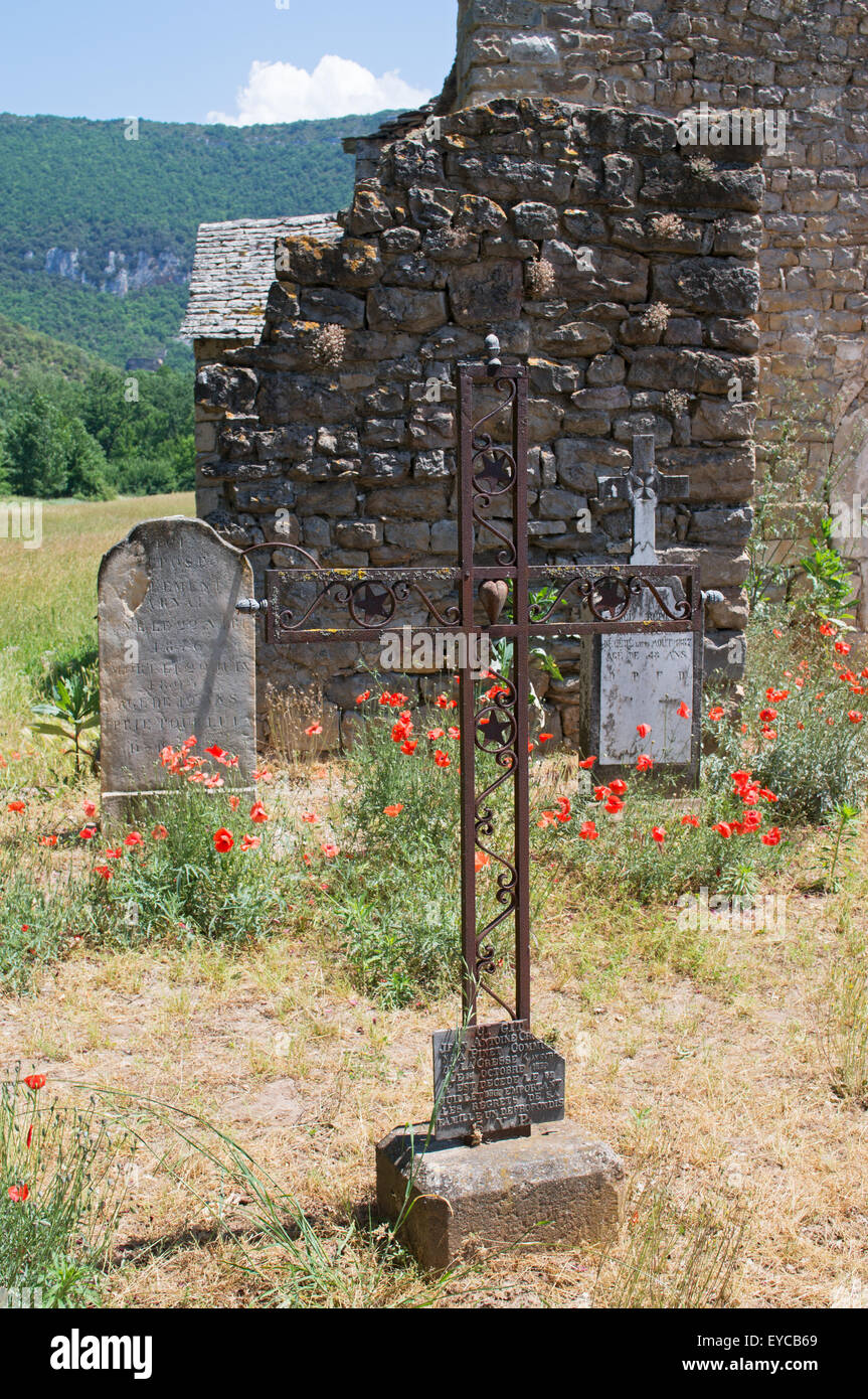 Wrought iron cross hi-res stock photography and images - Alamy
