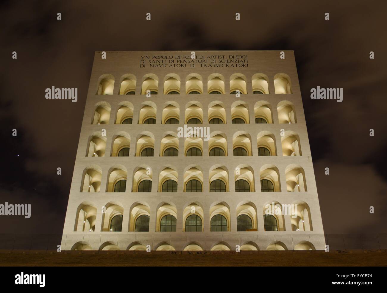 The coliseum square hi-res stock photography and images - Alamy