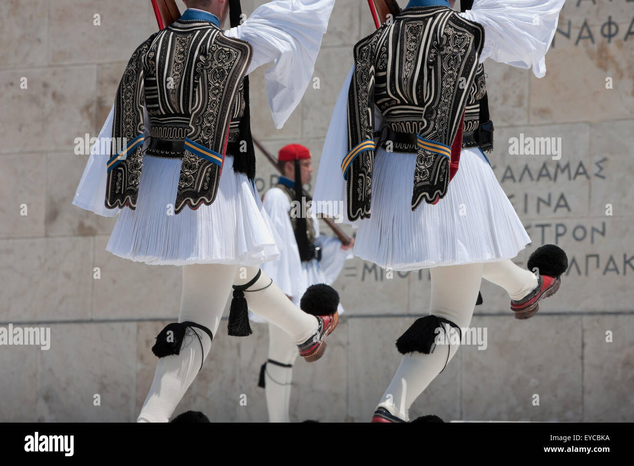 Tsoliades marching towards the Unknown soldier monument in Syntagma, to ...
