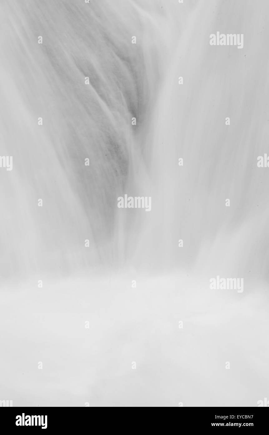 Shape of water that flowing at waterfall Stock Photo - Alamy