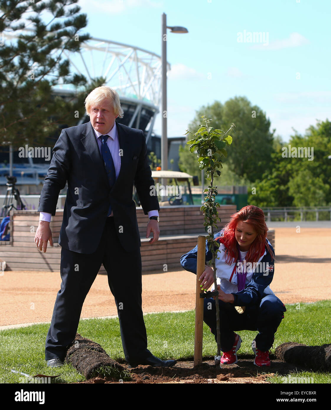 Mayor of London Boris Johnson MP plants the final tree in the Olympic ...