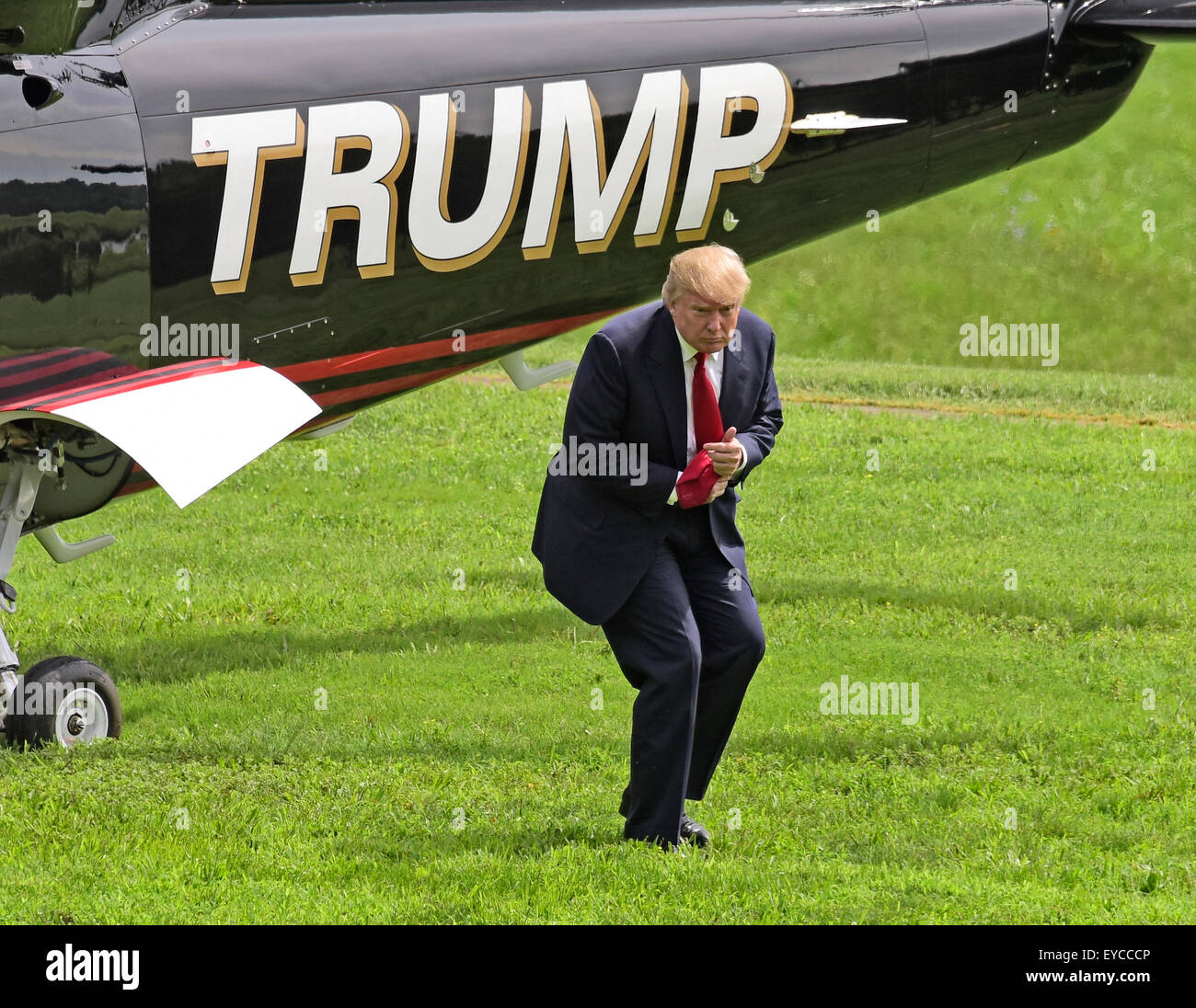 Trump helicopter hi-res stock photography and images - Alamy
