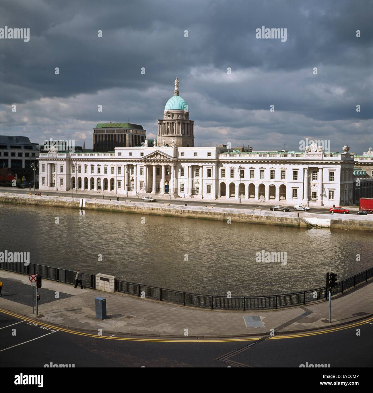 Dublin, The Customs House Stock Photo - Alamy