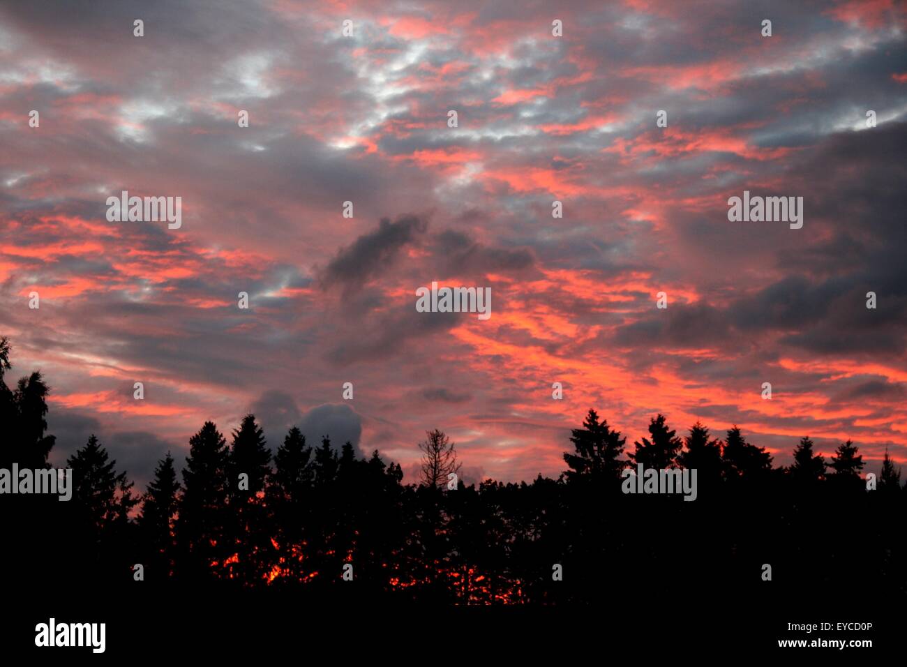 Burning sunset hi-res stock photography and images - Alamy