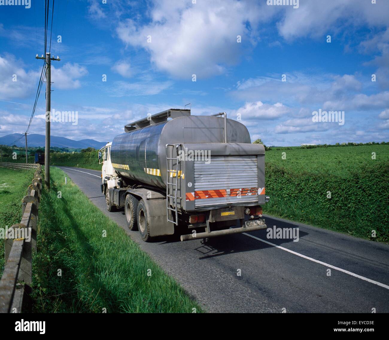 Milk lorry hi-res stock photography and images - Alamy