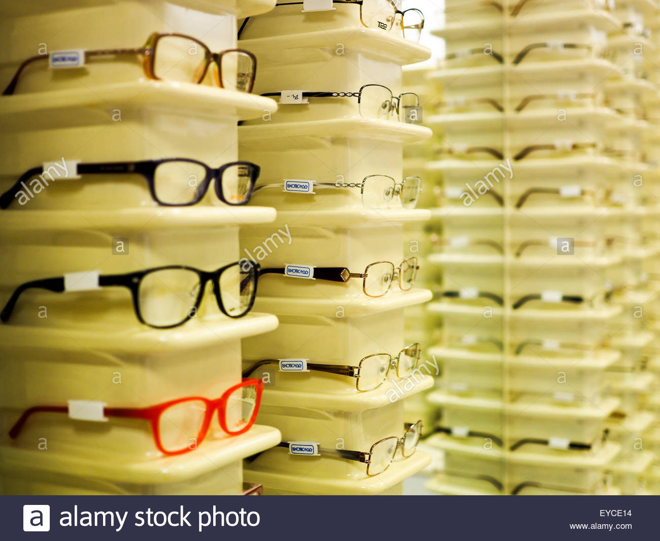 Spectacle Frames Stock Photos & Spectacle Frames Stock Images - Alamy