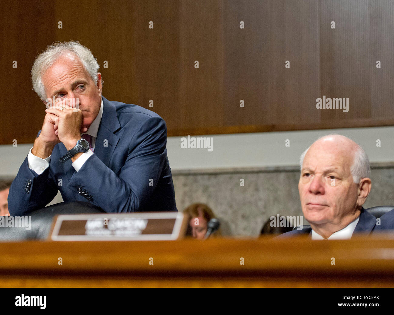 United States Senator Bob Corker (Republican of Tennessee), left ...