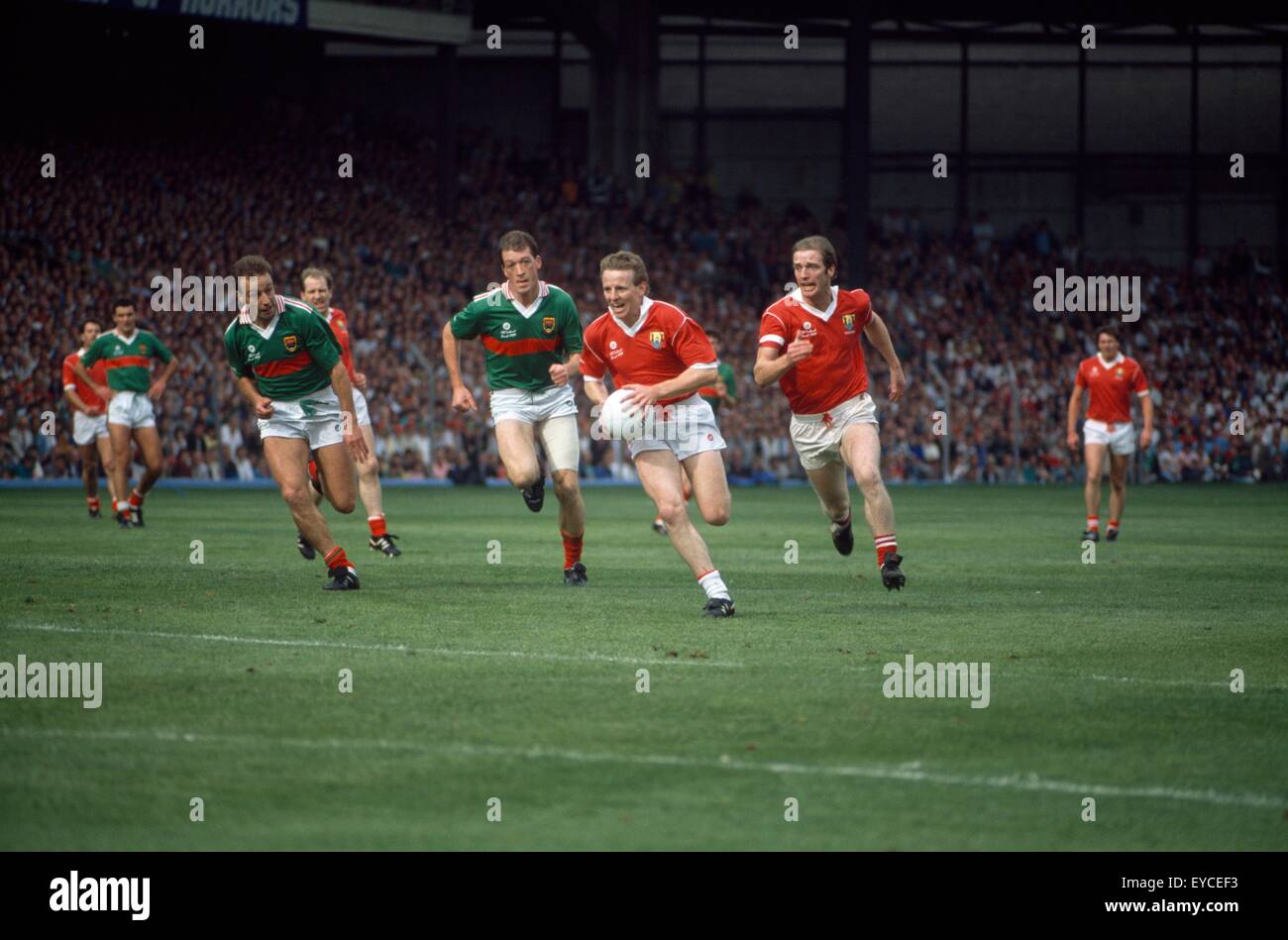Gaelic Football, Mayo V., Cork (Red Stock Photo - Alamy