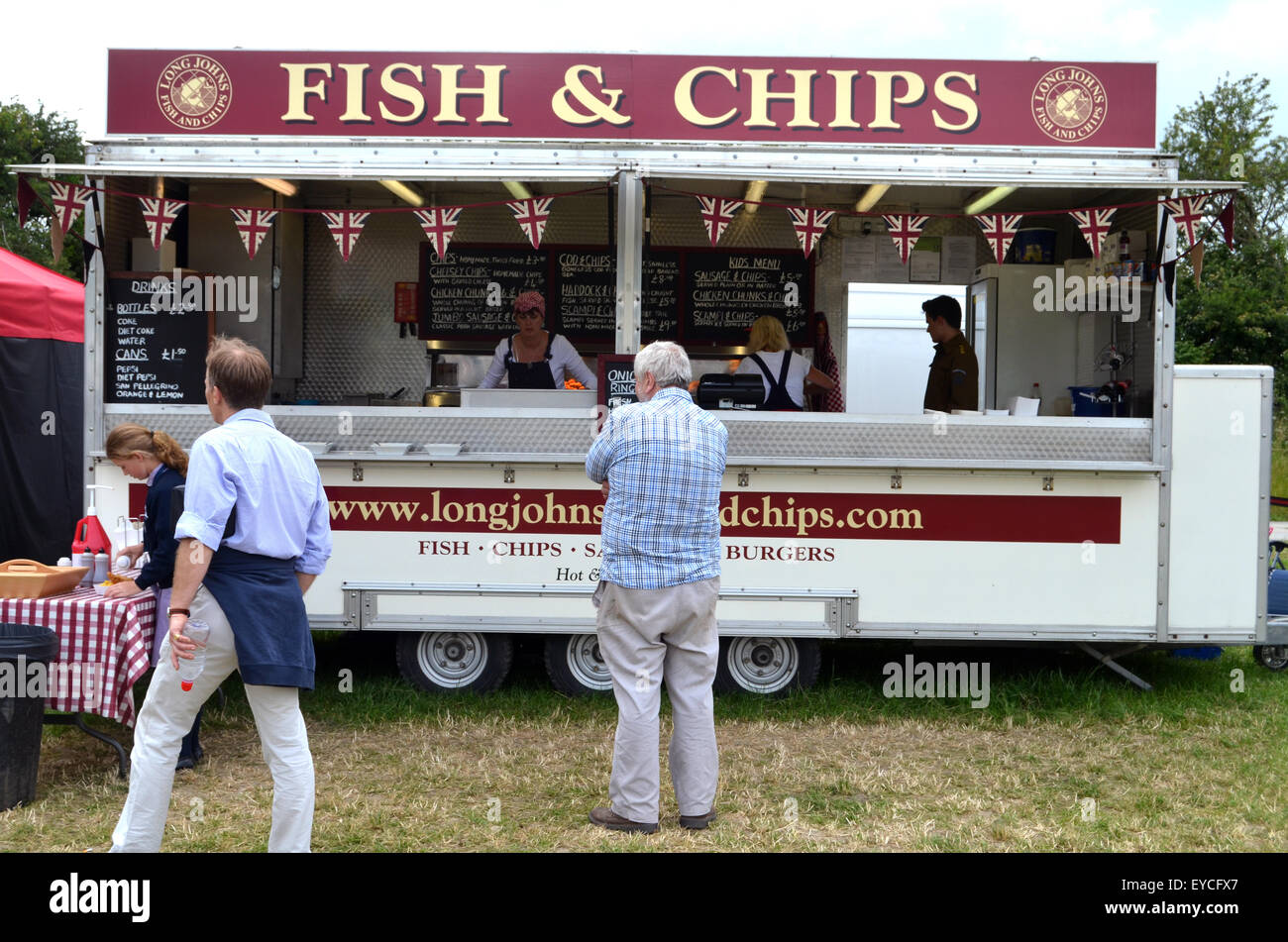 Fish & chips van at Chalke History Festival 2015 Stock Photo - Alamy