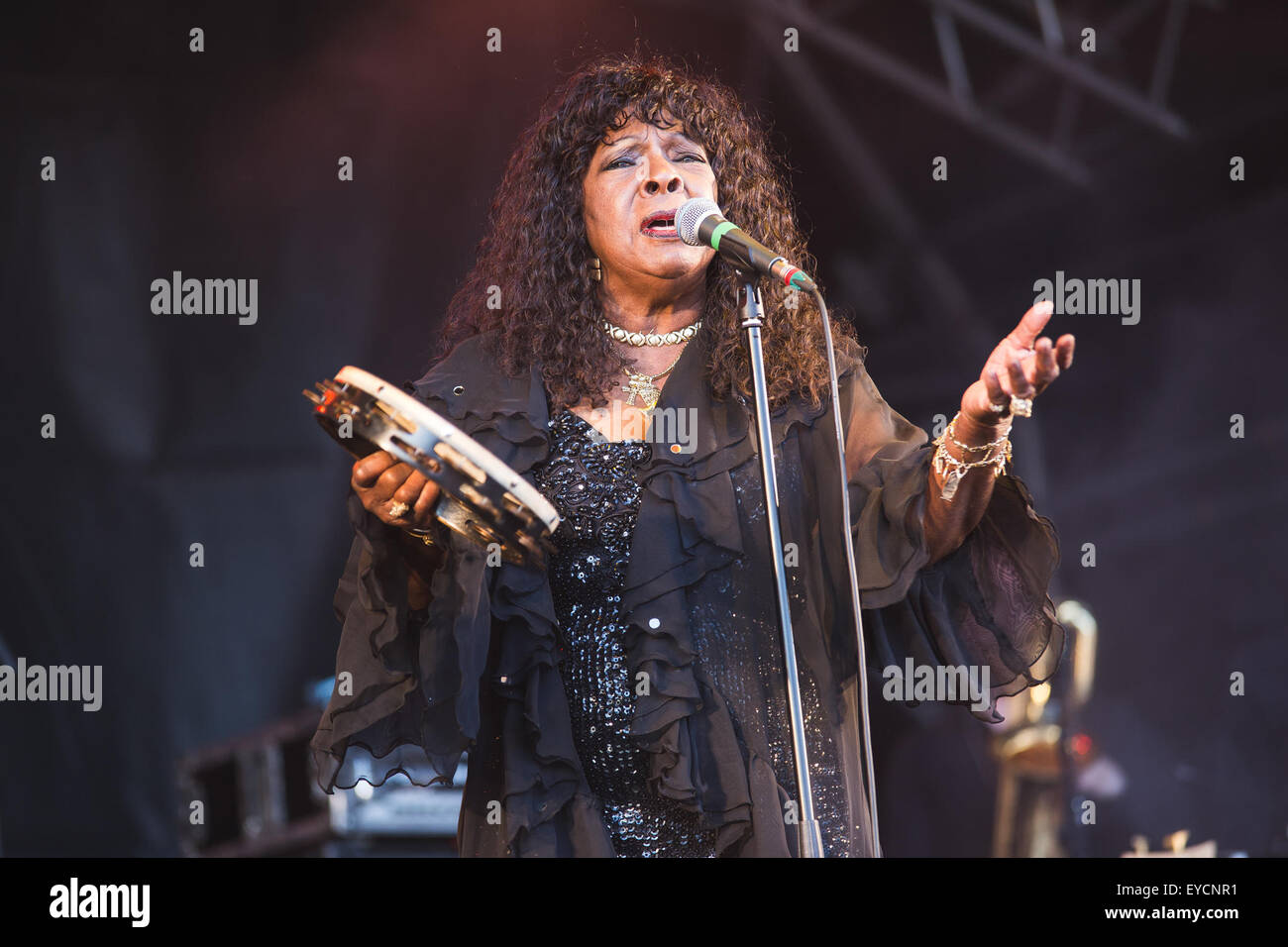 Martha Reeves And The Vandellas Stock Photos & Martha Reeves And The ...