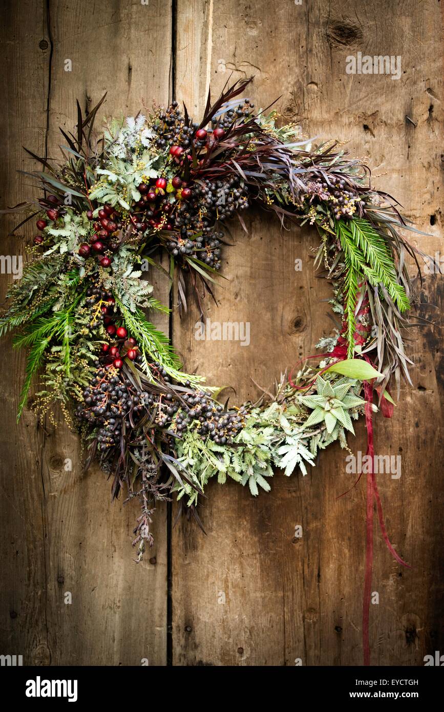 Christmas foliage hi-res stock photography and images - Alamy