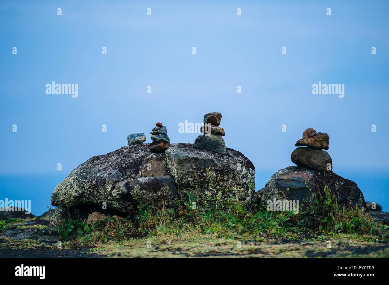 Stacked rocks hi-res stock photography and images - Alamy