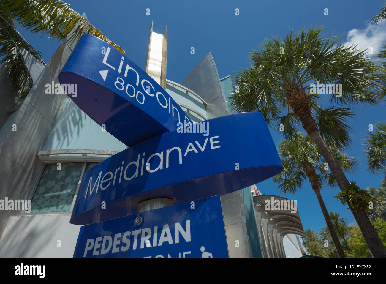 Road sign miami hi-res stock photography and images - Alamy