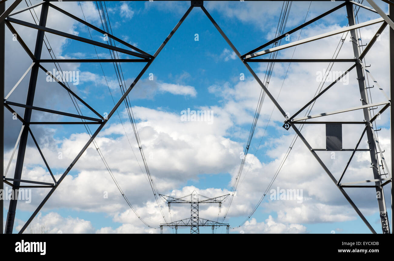 National Grid Electric Pylons High Resolution Stock Photography and ...
