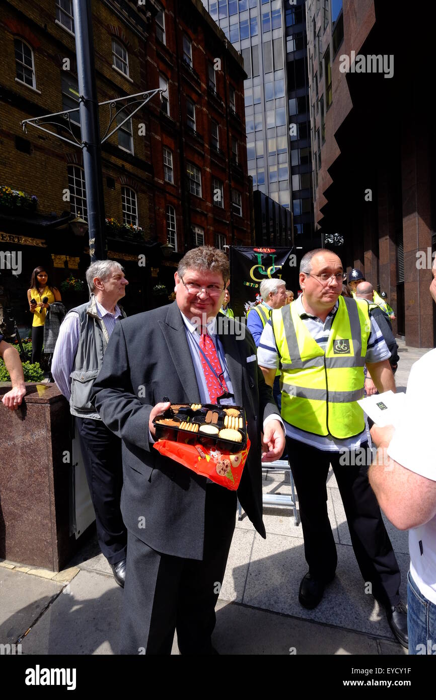 Black Cab drivers stage the latest in a series of protests at TFL ...