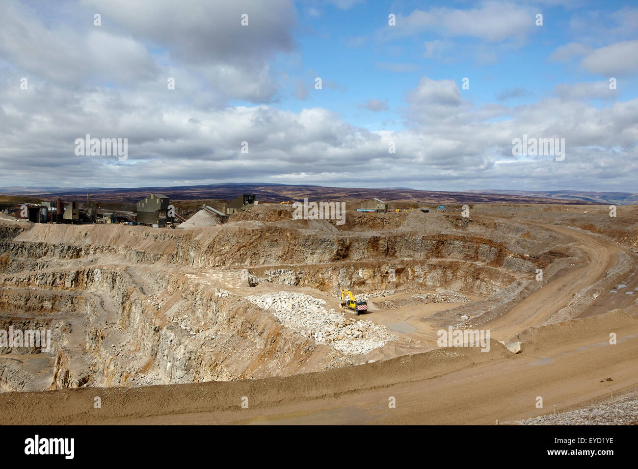 Yorkshire quarry hi-res stock photography and images - Alamy
