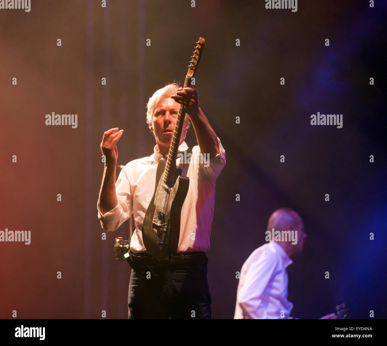 Status Quo's keyboard player, Andrew Brown, doubled up on guitar ...
