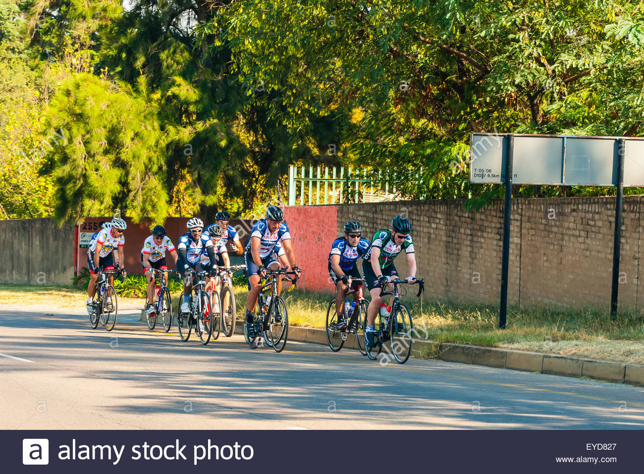 Bicyclists Stock Photos & Bicyclists Stock Images - Alamy