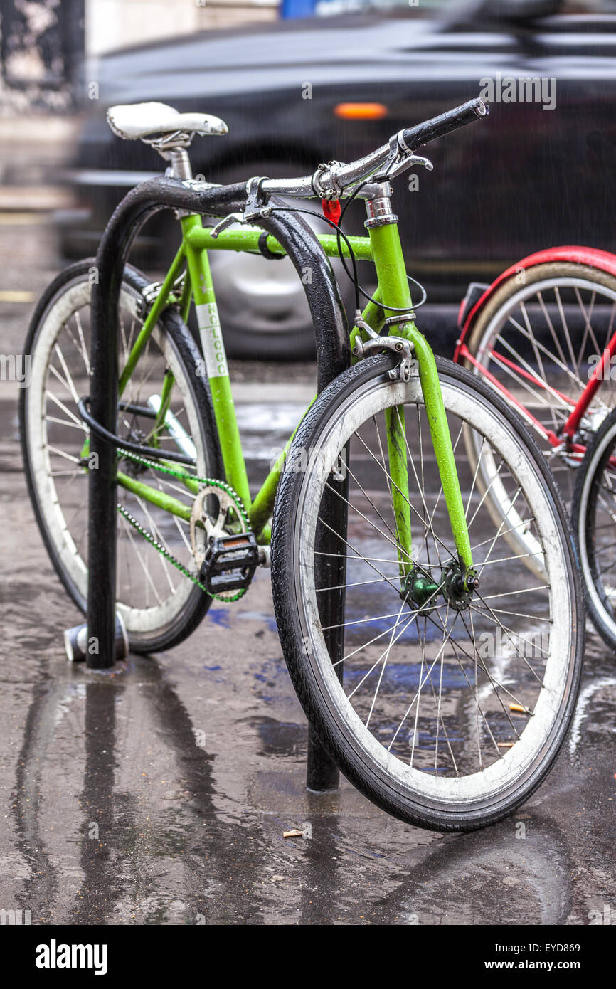 Bike in the rain Stock Photo - Alamy