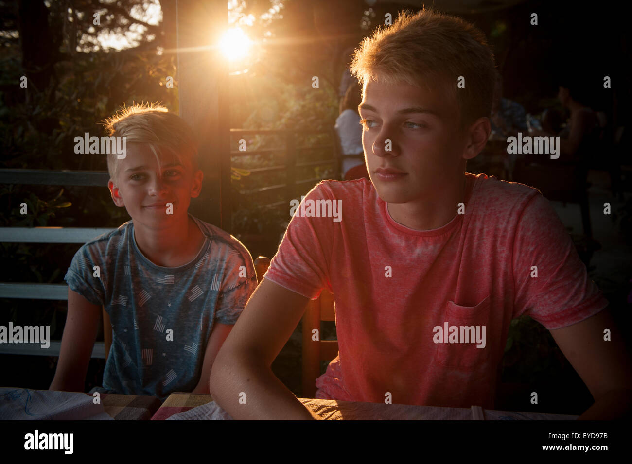 Boys setting hi-res stock photography and images - Alamy