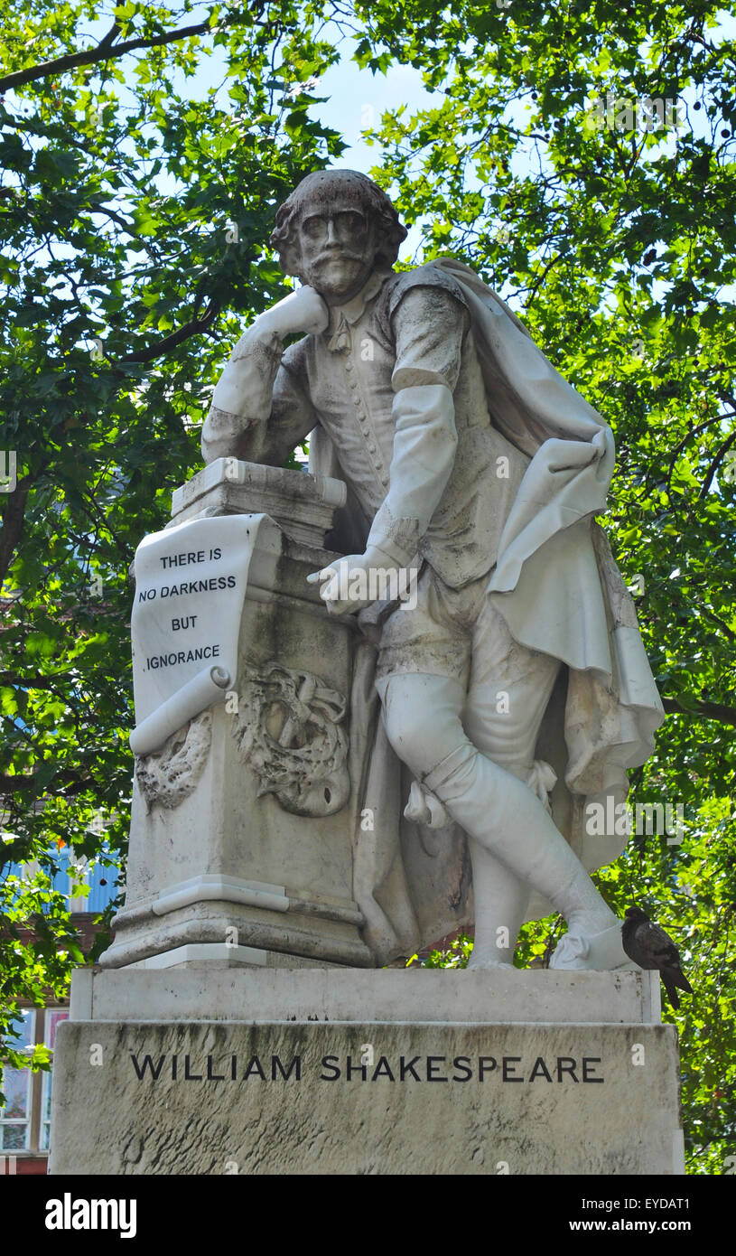 Shakespeare statue leicester square hi-res stock photography and images ...