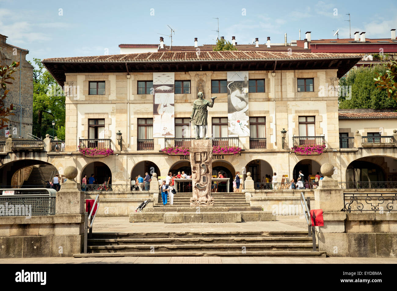 Don Tello Statue And Culture House In Plaza Of The Jurisdictions ...
