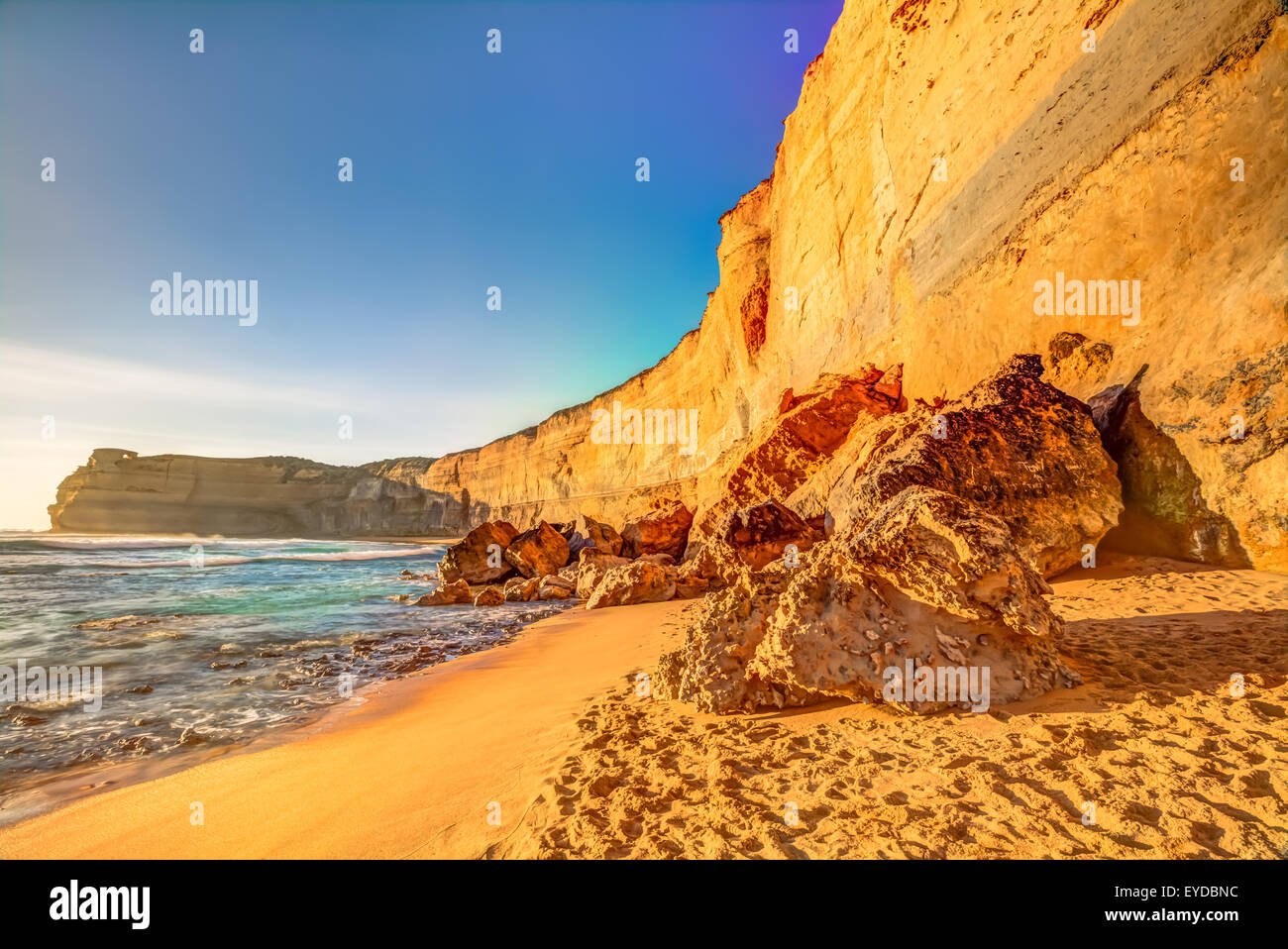 Australian landscape sandstone cliffs hi-res stock photography and ...