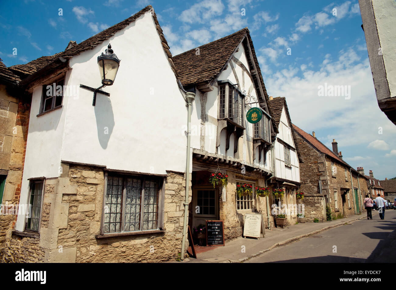 Sign of the angel lacock hi-res stock photography and images - Alamy