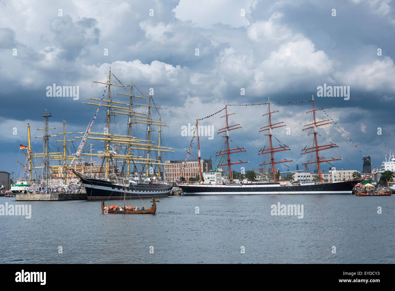 Historic Ships Wharf High Resolution Stock Photography and Images - Alamy