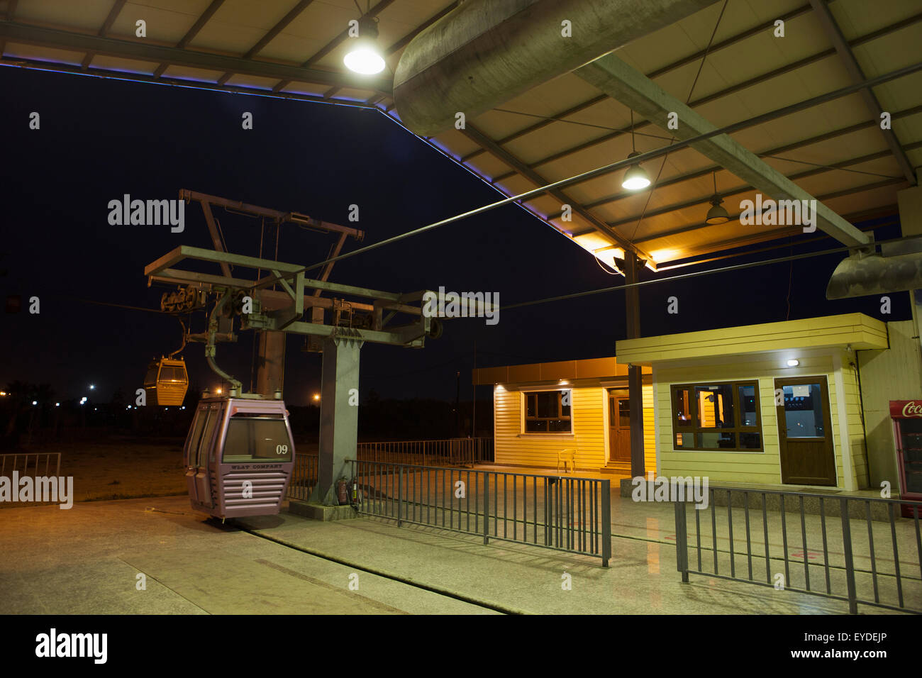 Aerial Trams In The Minaret Park, Erbil, Iraqi Kurdistan, Iraq Stock ...