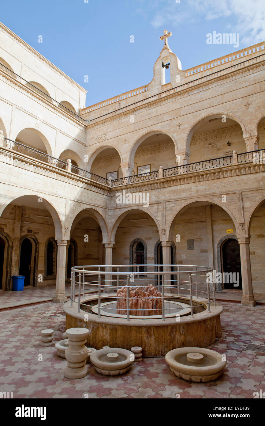 Monastery iraq hi-res stock photography and images - Alamy