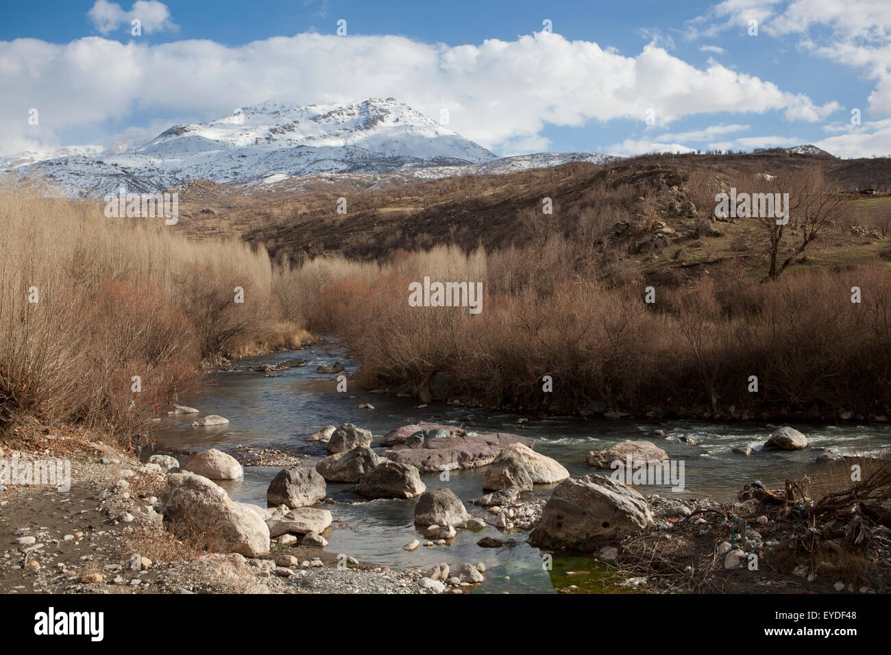 Scenery In The Zagros Mountains Of Iraqi Kurdistan, Iraq Stock Photo ...