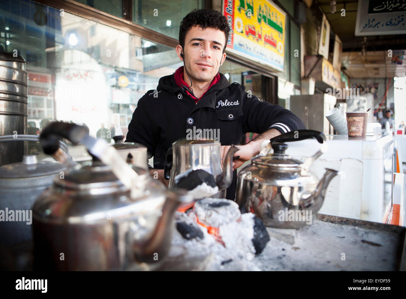 Tea Stall In Sulaymaniyah, Iraqi Kurdistan, Iraq Stock Photo - Alamy