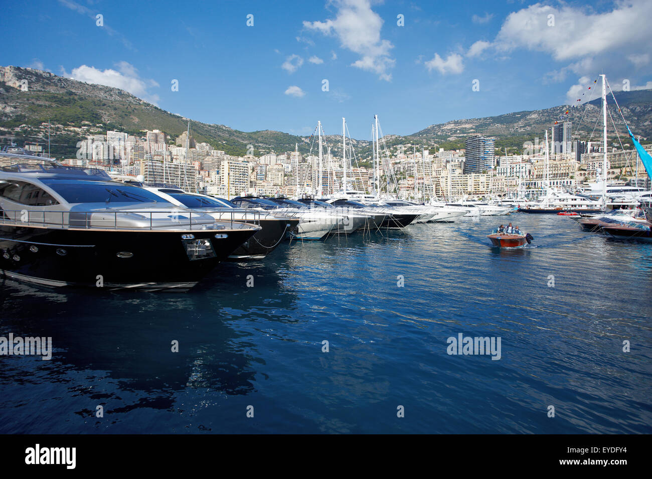Monaco, Monte-Carlo, 25.09.2008: Port Hercule, View from water, luxury ...