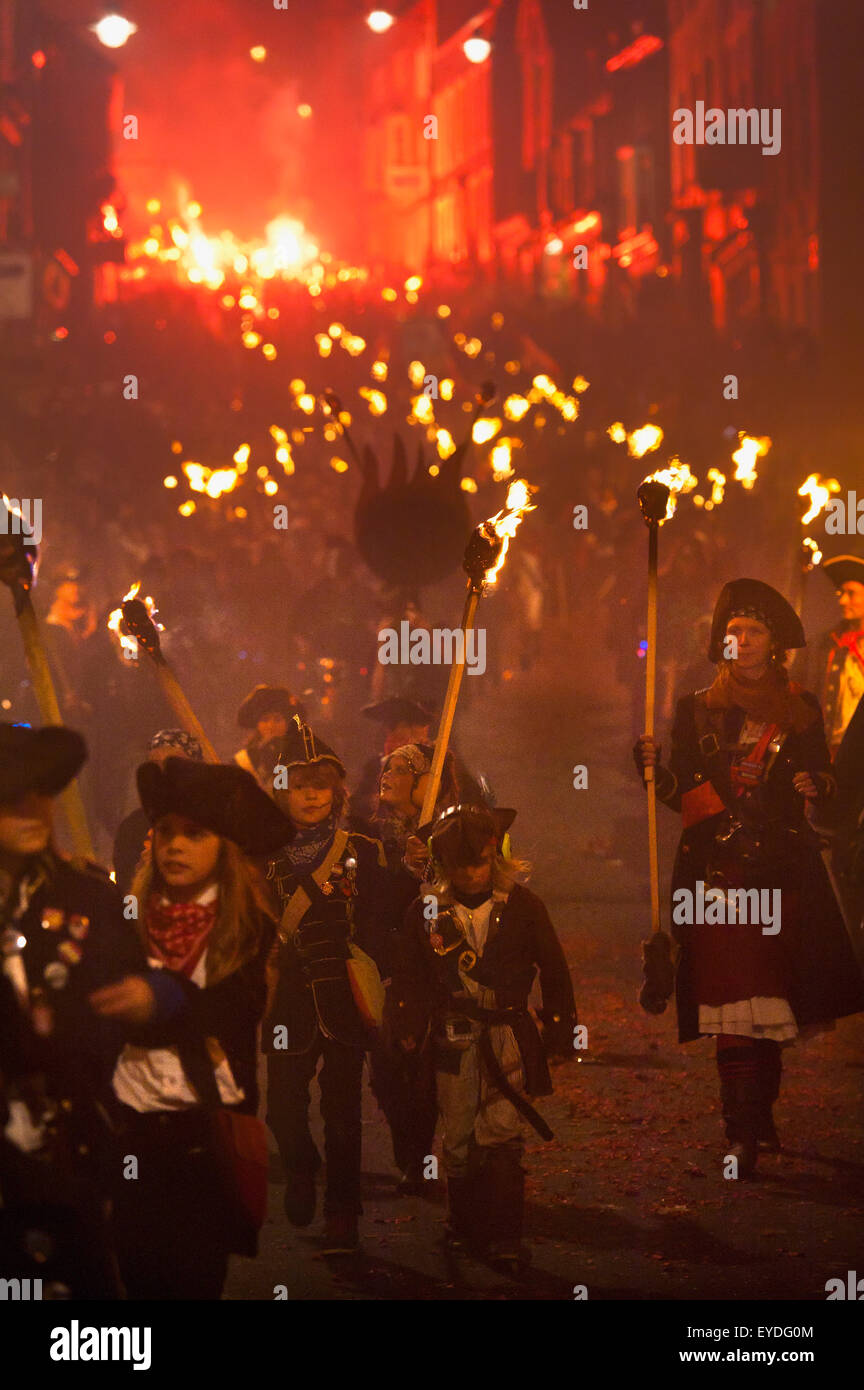 Celebrating east hi-res stock photography and images - Alamy