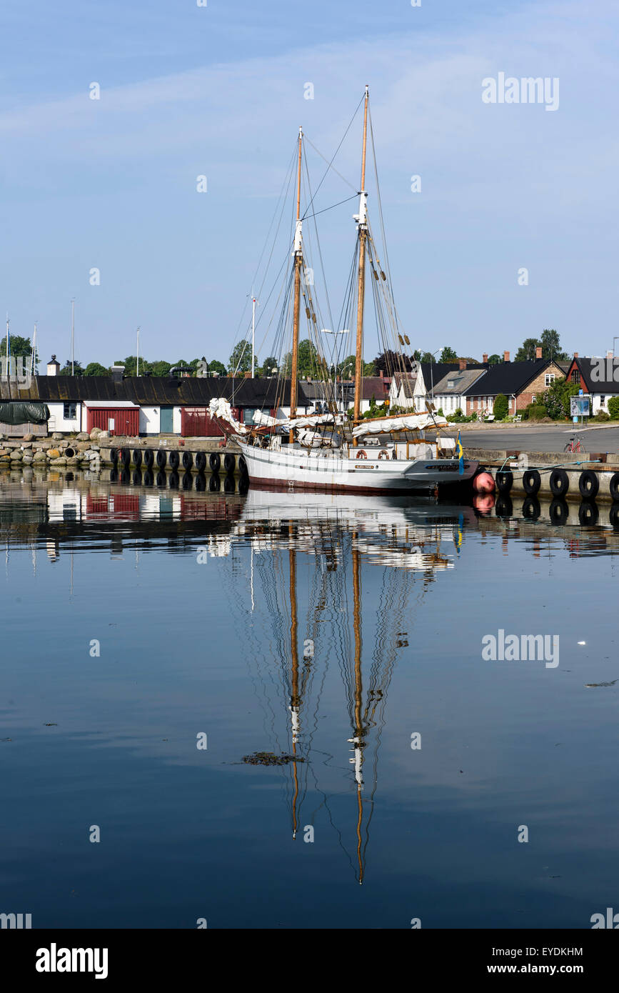 Portharbor hi-res stock photography and images - Alamy