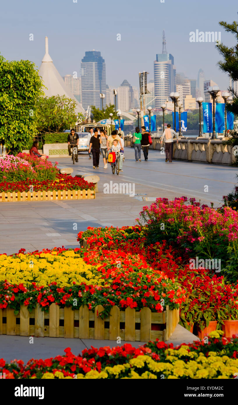 China, Guangdong, riverfront gardens; Guangzhou Stock Photo - Alamy