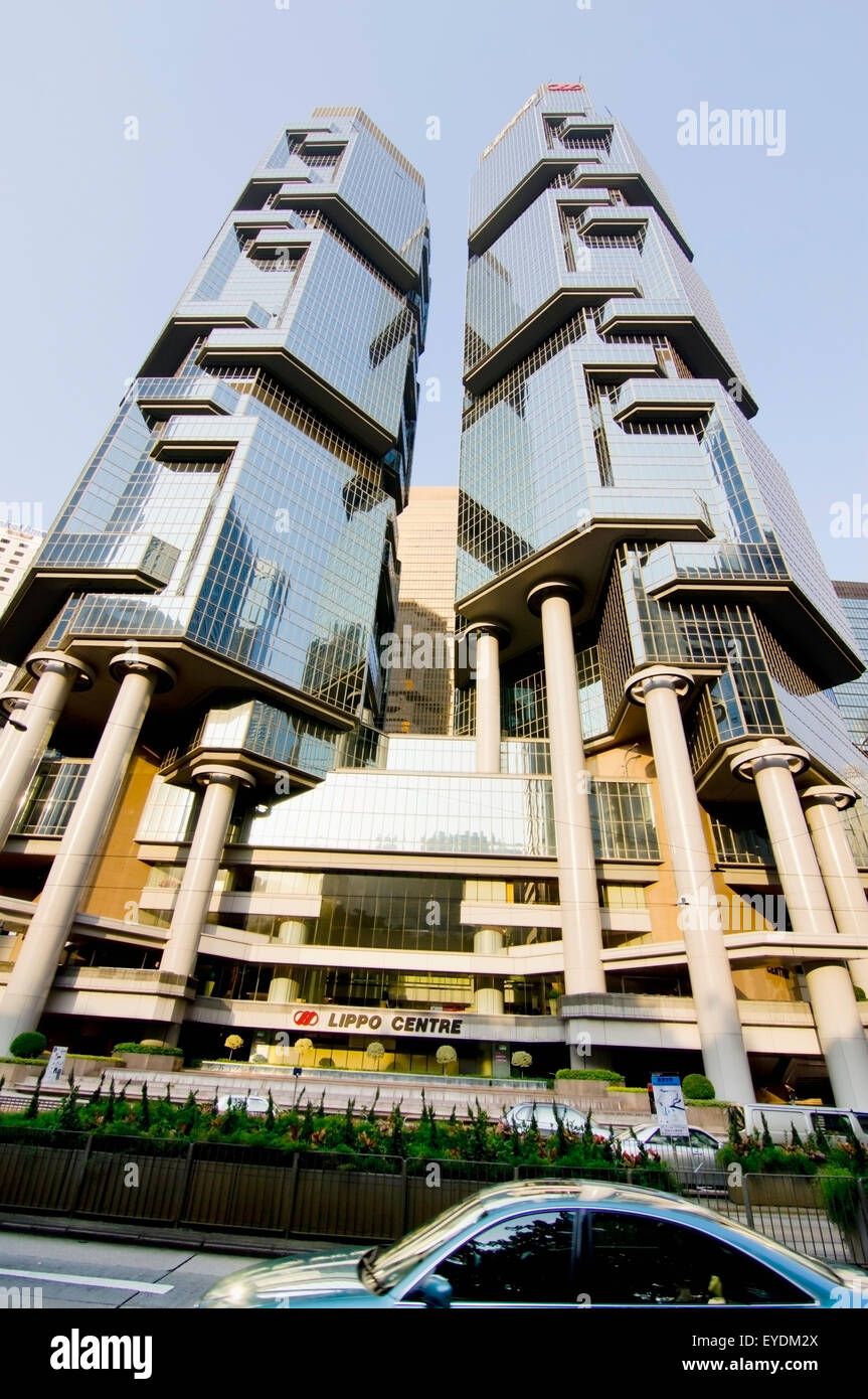 China, Facade of modern building in central district; Hong Kong Stock ...