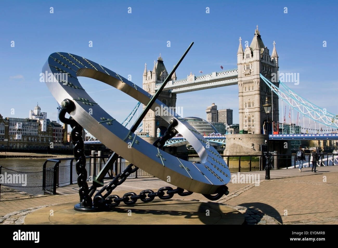 Tower Bridge, View of sundial with Tower Bridge in background; London ...
