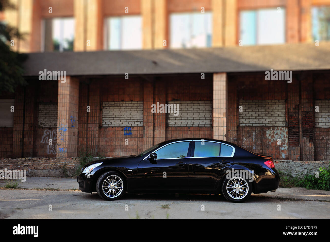 Black luxury car Stock Photo - Alamy