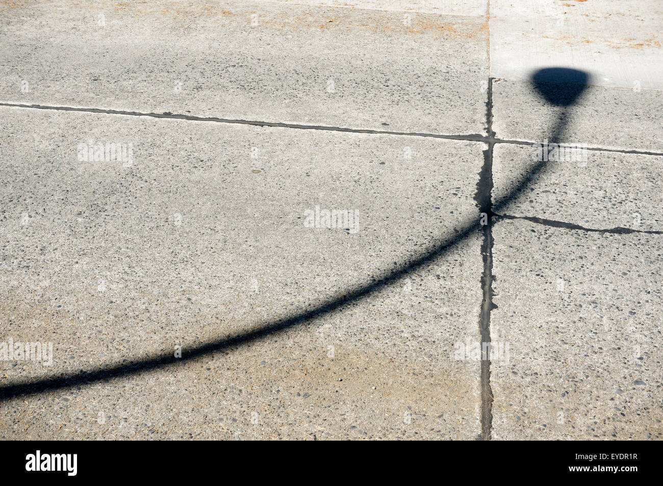 Curved line lines hi-res stock photography and images - Alamy