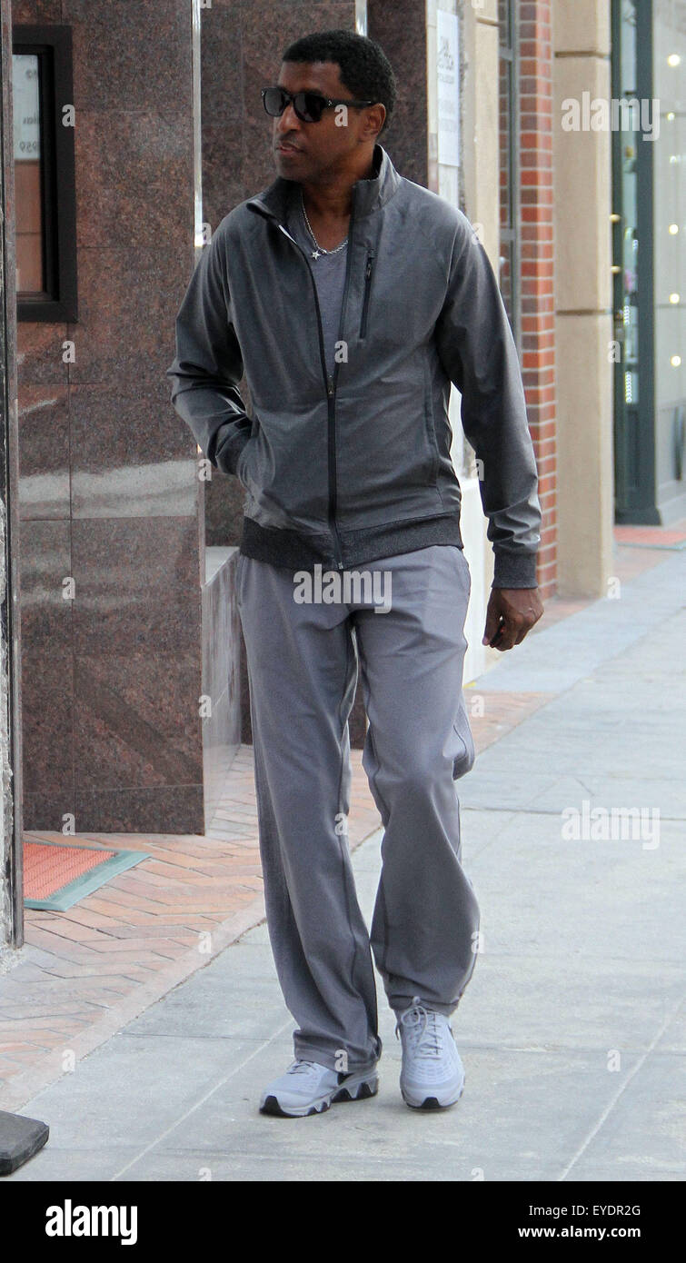 Babyface grammy hi-res stock photography and images - Alamy