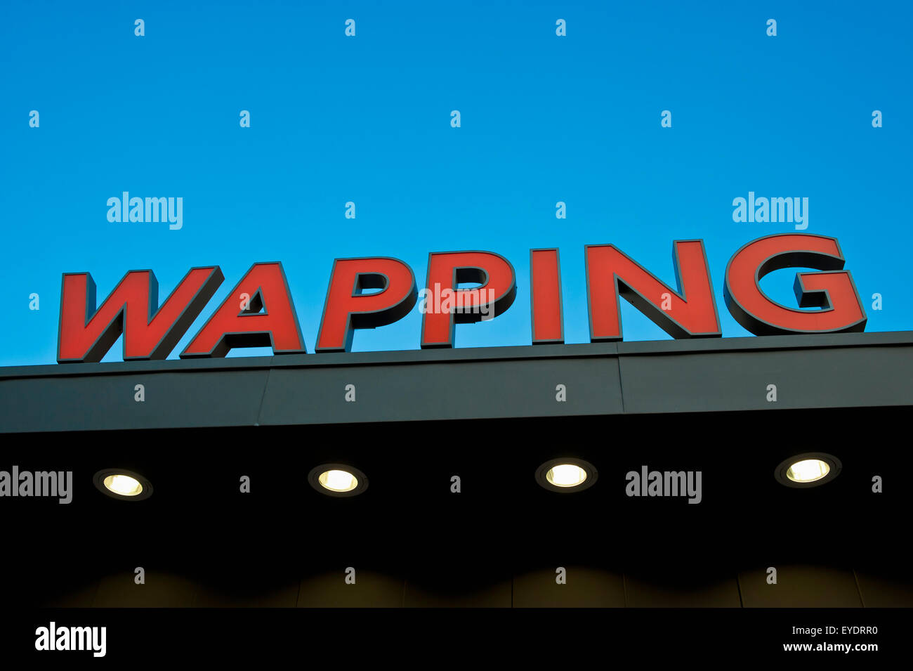 Northern line sign london hi-res stock photography and images - Alamy