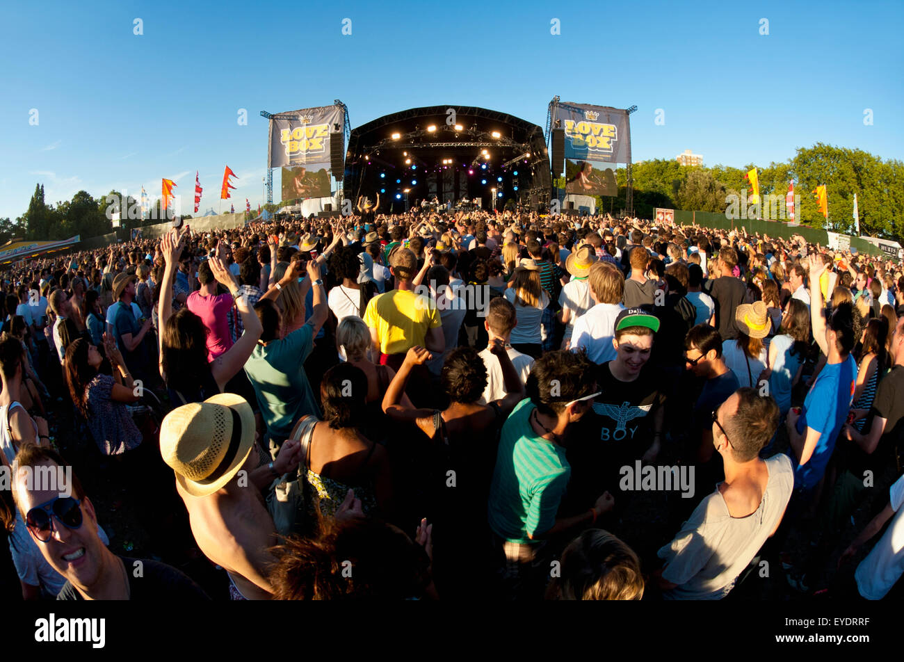Crowd Enjoying A Gig In The Main Stage At Lovebox Festival In Victoria ...