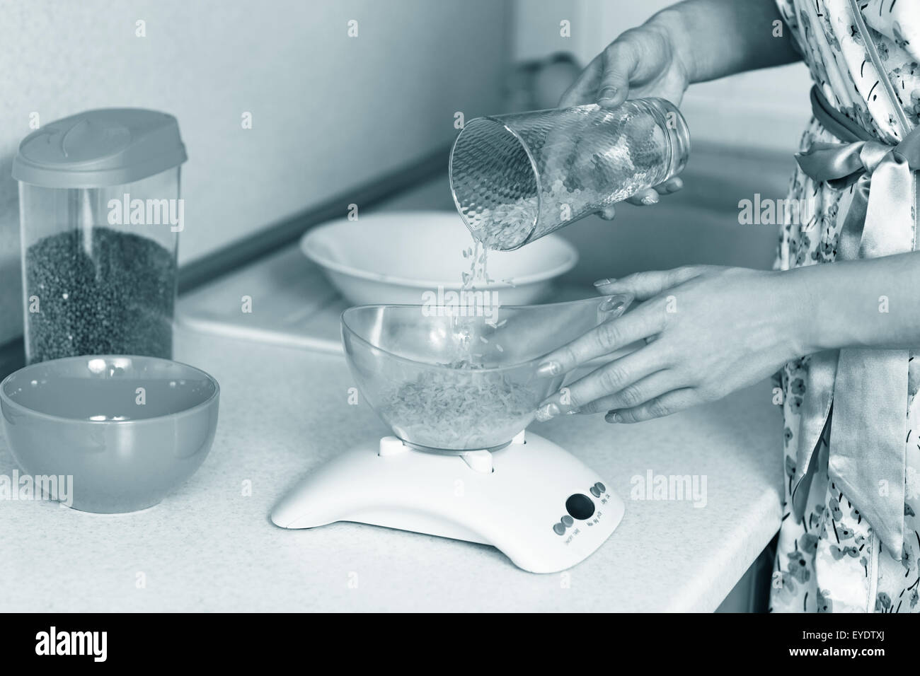 Kitchen scale display hi-res stock photography and images - Alamy