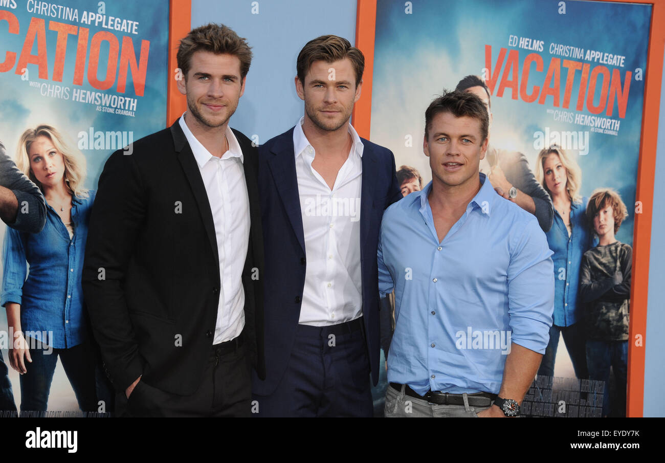 Chris Hemsworth Liam Hemsworth Fight