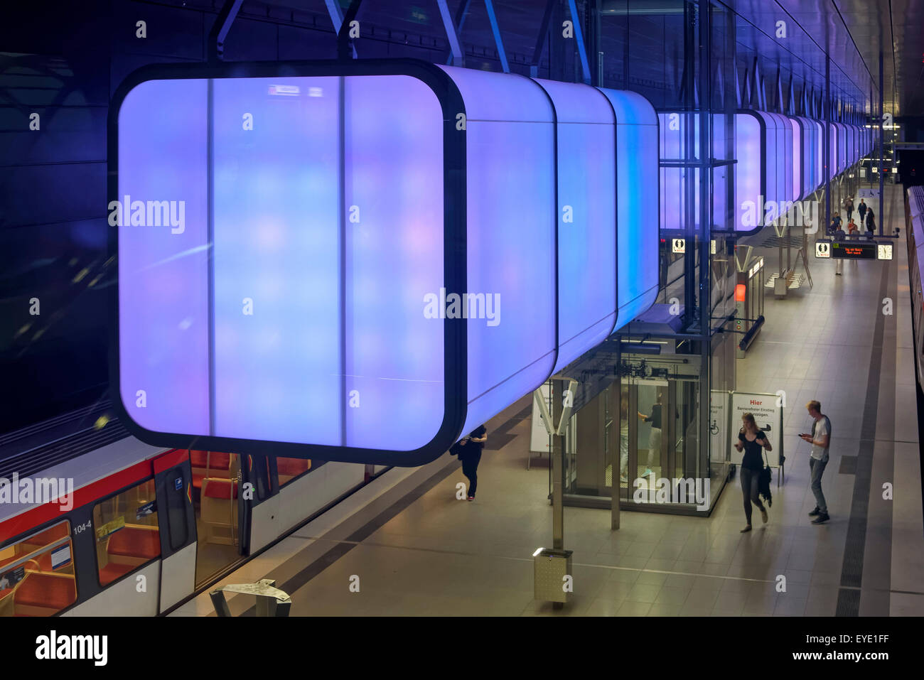 U bahn farbe hi-res stock photography and images - Alamy